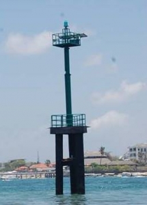 RAMBU SUAR SUAR NO.11 ALUR BENOA – Distrik Navigasi Kelas II Benoa