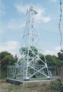RAMBU SUAR PUNUNTUN DEPAN CELUKAN BAWANG – Distrik Navigasi Kelas II Benoa