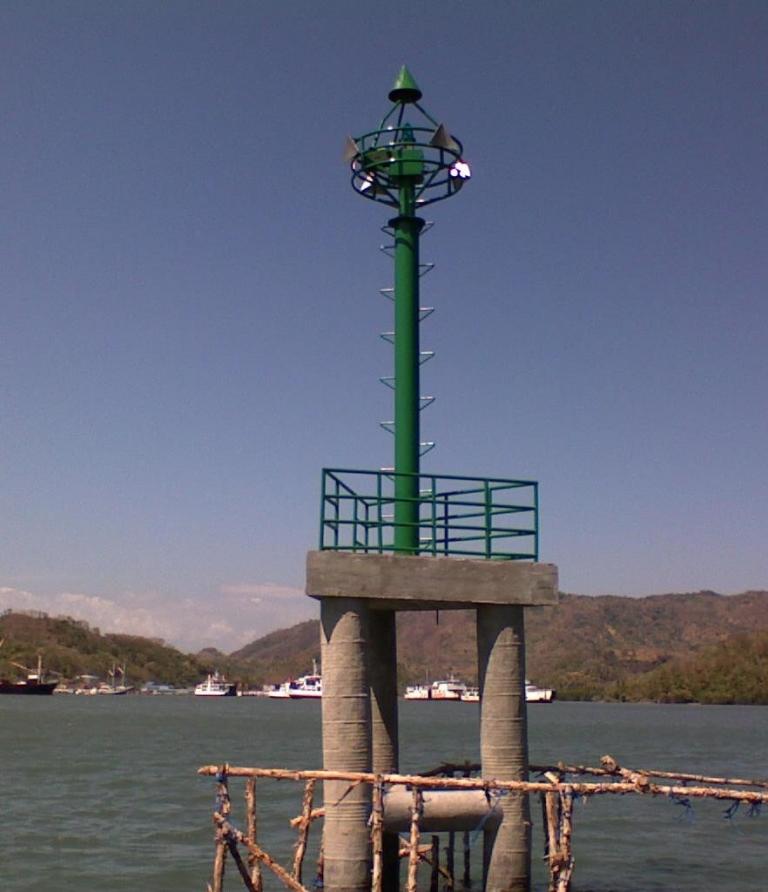 RAMBU SUAR HIJAU LEMBAR NO9 – Distrik Navigasi Kelas II Benoa